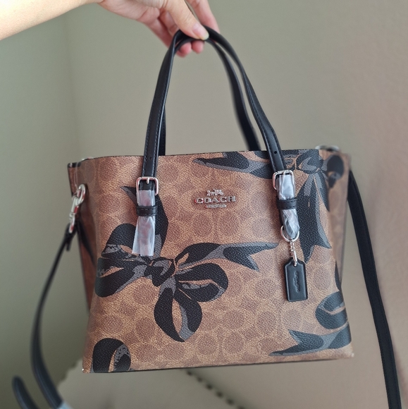 Coach | Bags | Nwt Coach Mollie Tote Bag 25 In Signature Canvas With ...
